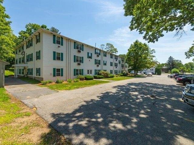 house with 60 bedroom, Acton MA DS104332842