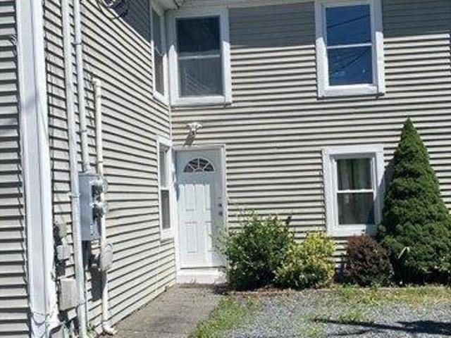 house with 6 bedroom, Taunton MA ES104478295