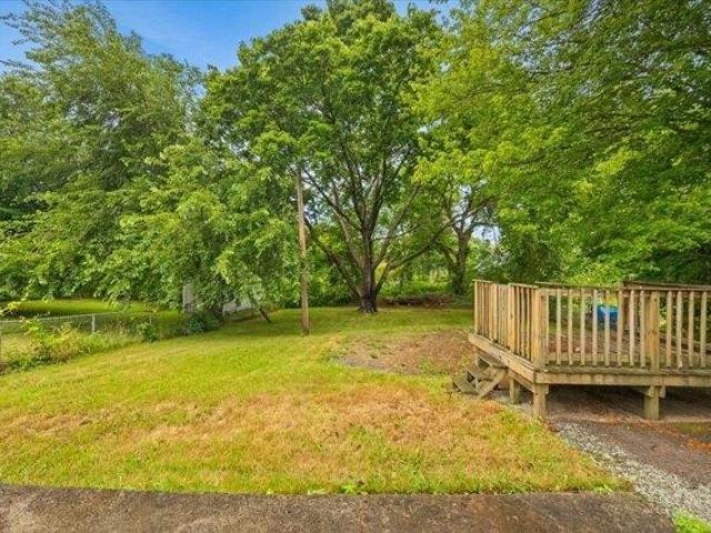 house with 6 bedroom, Taunton MA ES104788023