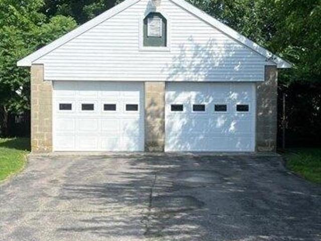 house with 6 bedroom, Taunton MA ES103807842