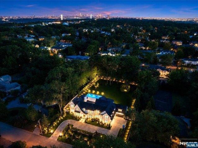 house with 6 bedroom, Tenafly NJ ES104607568