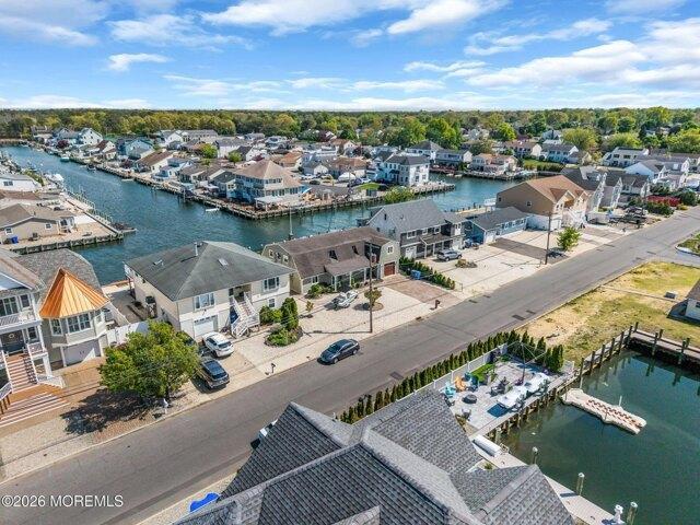 house with 6 bedroom, Toms River NJ DLS102799777