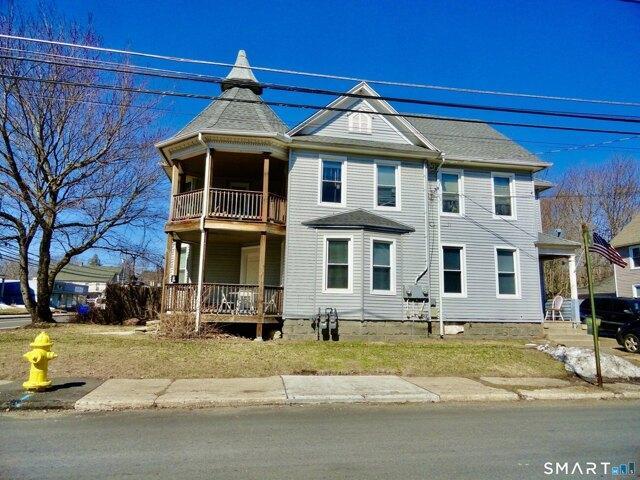 house with 6 bedroom, Torrington CT DS102595724