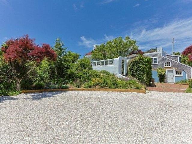 house with 6 bedroom, Truro MA DS104265434