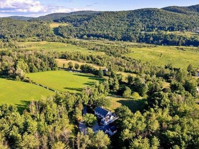 house with 6 bedroom, Tyringham MA DS102668368