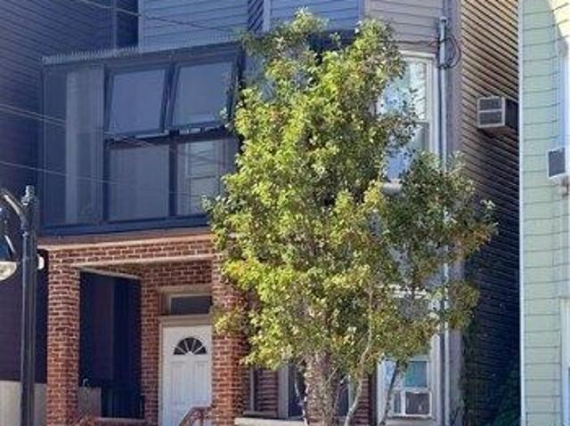 house with 6 bedroom, Union City NJ DS104265367