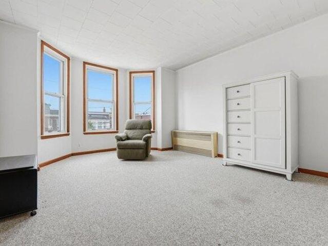 house with 6 bedroom, Union City NJ ES104263453