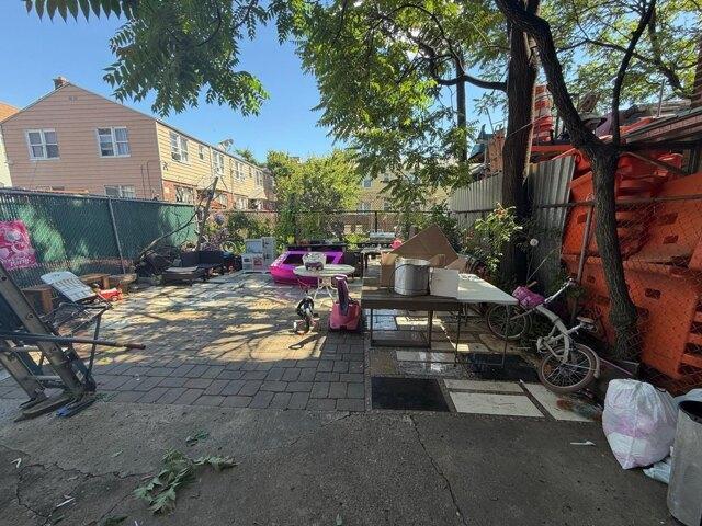 house with 6 bedroom, Union City NJ ES104481033