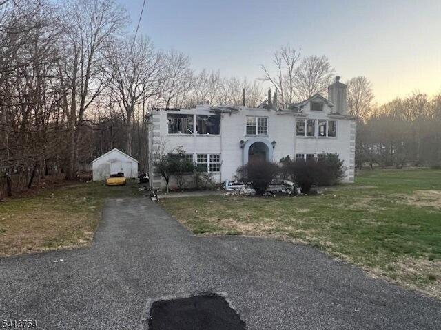 house with 6 bedroom, Upper Saddle River NJ DLS102213239