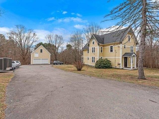 house with 6 bedroom, Upton MA DS102216217