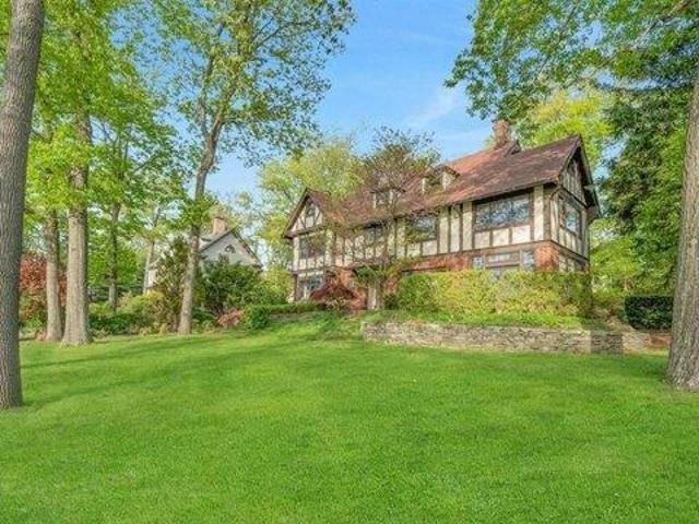 house with 6 bedroom, Verona NJ DLS102476028