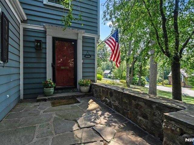 house with 6 bedroom, Verona NJ DS99990737