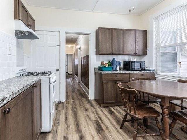 house with 6 bedroom, Waltham MA DS103074442