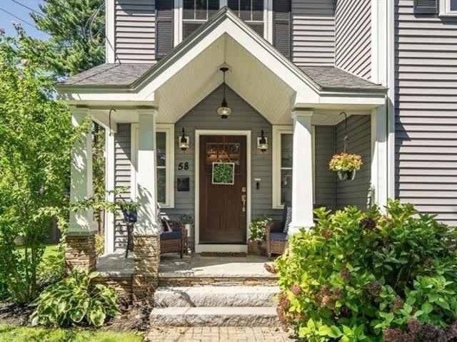 house with 6 bedroom, Waltham MA ES103663196