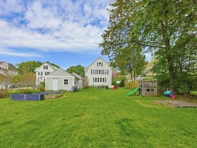 house with 6 bedroom, Walpole MA DS103888540