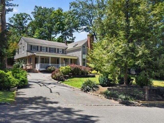 house with 6 bedroom, Watchung NJ ES104265570