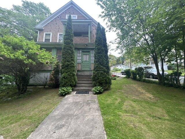 house with 6 bedroom, Waterbury CT DLS102824698