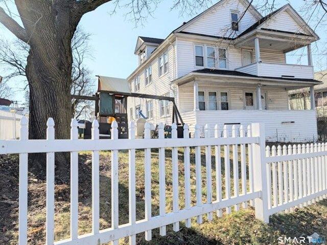 house with 6 bedroom, Waterbury CT DS101705402