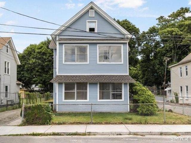house with 6 bedroom, Waterbury CT DS104112654