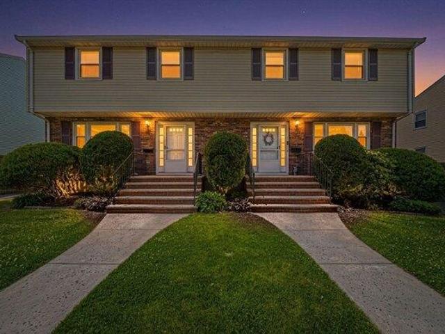house with 6 bedroom, Watertown MA DS103438602