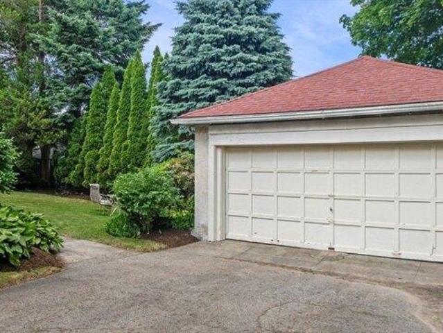 house with 6 bedroom, Watertown MA ES103932363