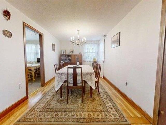 house with 6 bedroom, Watertown MA ES104007826