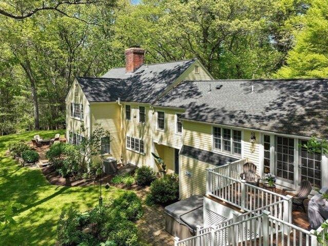 house with 6 bedroom, Wayland MA ES103619466