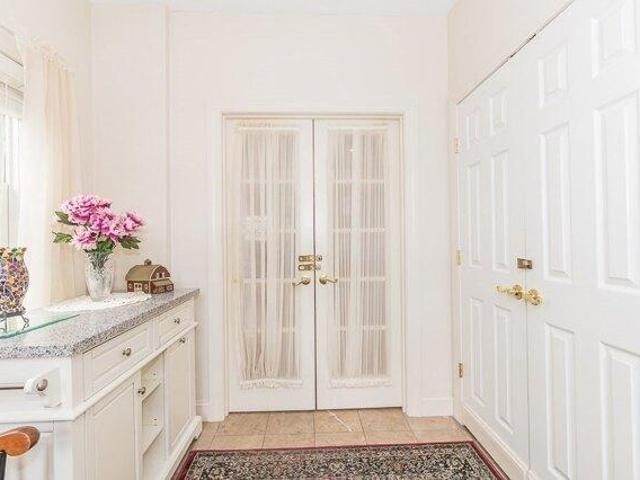 house with 6 bedroom, Webster MA DS103548478