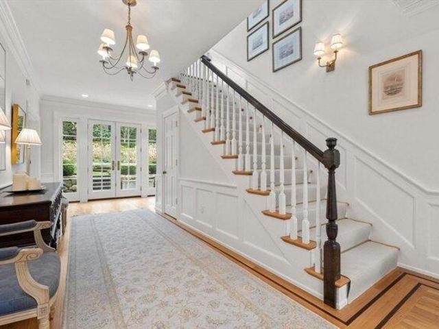 house with 6 bedroom, Wellesley MA DLS102728466