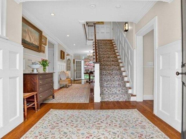 house with 6 bedroom, Wellesley MA DLS102729261
