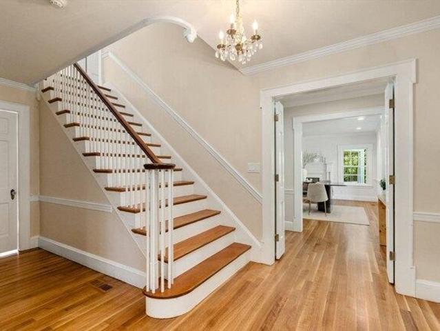 house with 6 bedroom, Wellesley MA ES103222983
