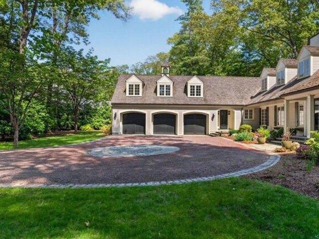 house with 6 bedroom, Wellesley MA ES105122969