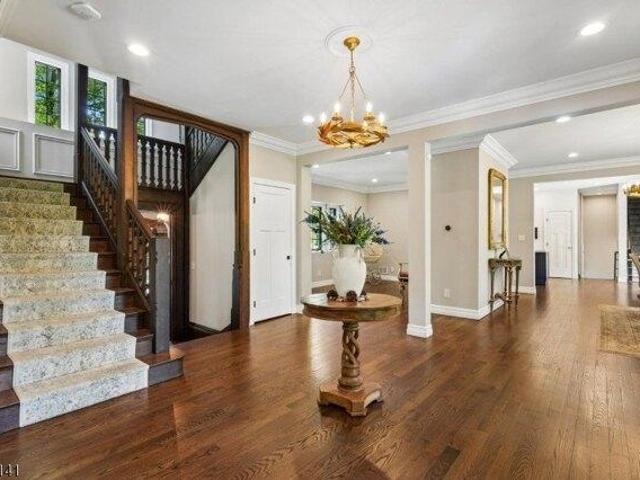 house with 6 bedroom, West Orange NJ ES104187878