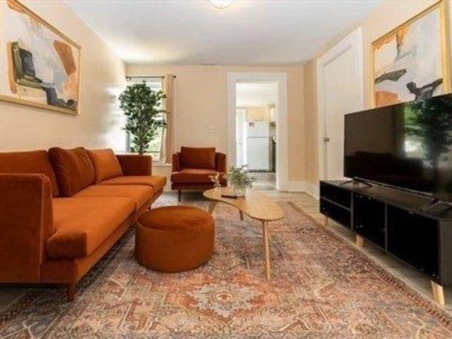 house with 6 bedroom, West Brookfield MA DLS101934130