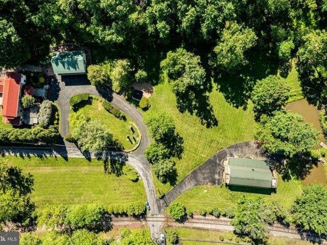 house with 6 bedroom, West Chester PA DS91567301