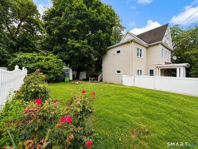house with 6 bedroom, West Haven CT ES104296321