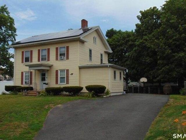 house with 6 bedroom, West Haven CT ES104406508