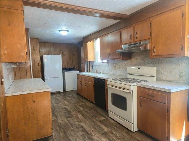 house with 6 bedroom, Westerly RI ES105080006