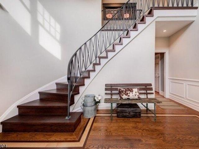 house with 6 bedroom, Westfield NJ DLS102284794