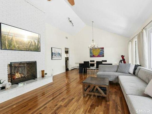 house with 6 bedroom, Weston CT ES103499872