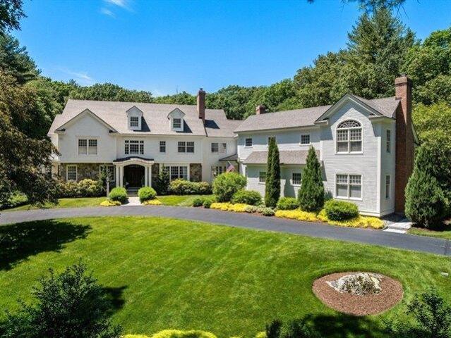 house with 6 bedroom, Weston MA ES104542573