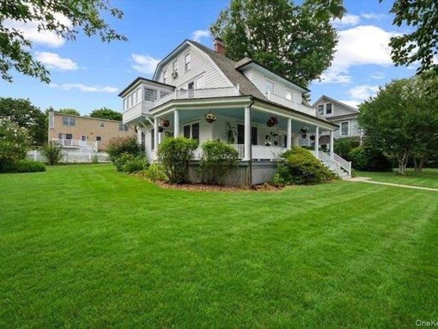 house with 6 bedroom, White Plains NY ES104908082