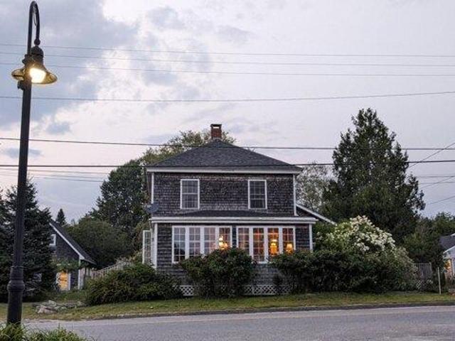 house with 6 bedroom, Winter Harbor ME DS103128281