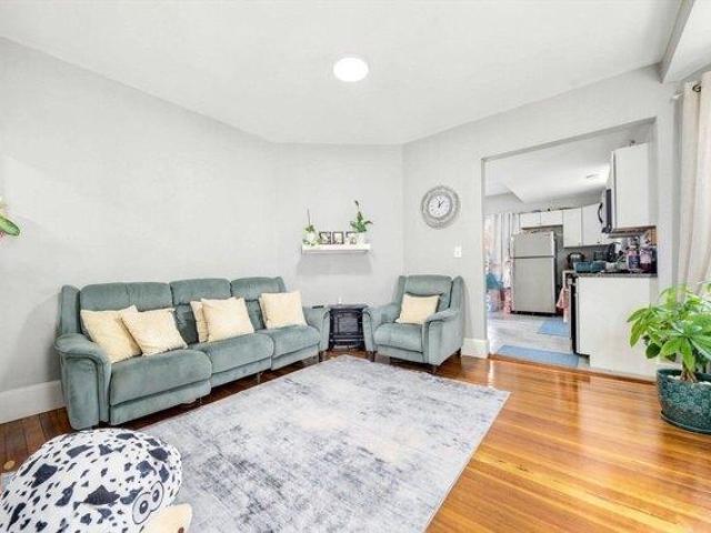 house with 6 bedroom, Winthrop MA ES105172305