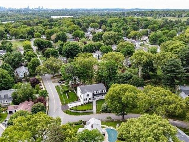 house with 6 bedroom, Winchester MA DS102860262