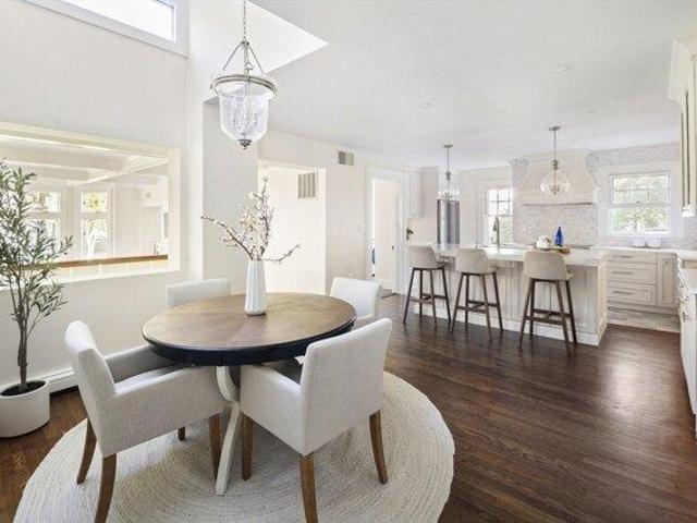 house with 6 bedroom, Winchester MA ES104192453