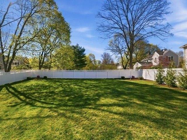 house with 6 bedroom, Winchester MA ES102860350