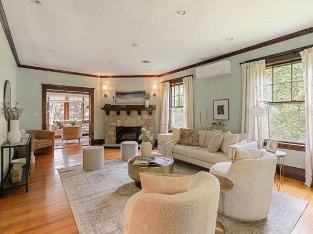 house with 6 bedroom, Winchester MA ES102922283