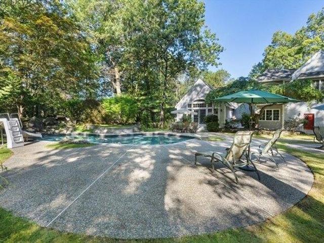 house with 6 bedroom, Windham NH DS104440433