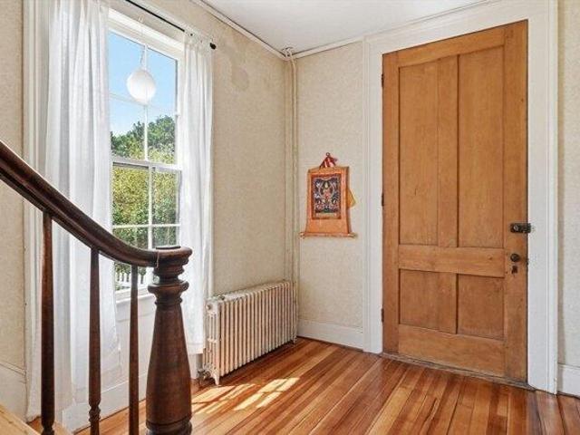house with 6 bedroom, Williamsburg MA ES105203646